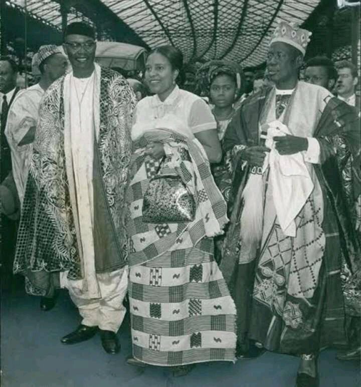 Meet The Very First Indigenous First Lady Of Nigeria - Flora Ogbenyeanu ...